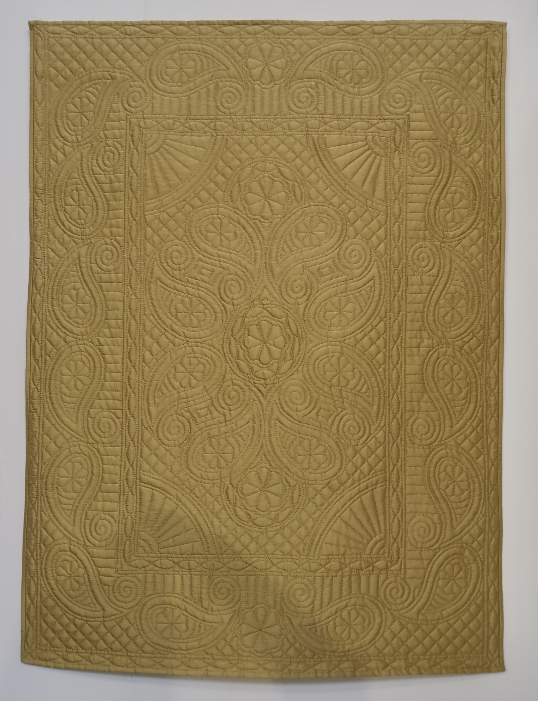 Learn to Hand Quilt with Sandie Lush - Arnolds Attic